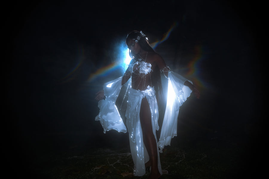 Ethereal Wispy Sleeves Firefly Path