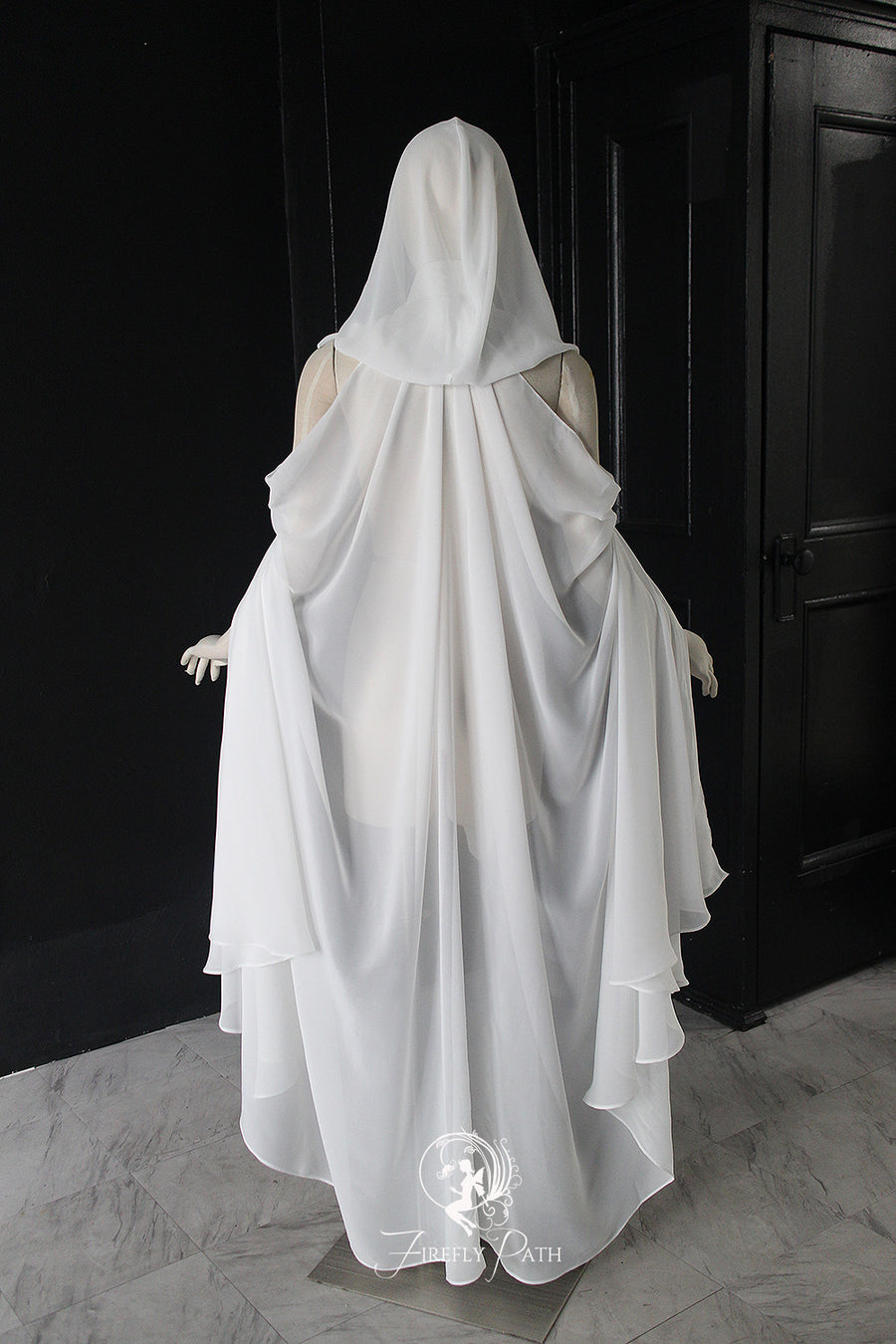 Elven Cape with Hood – Firefly Path